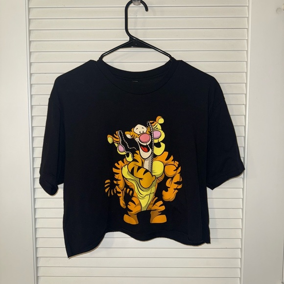 superfresh clothes | Tops | Superfresh Clothes Tigger Black Short ...